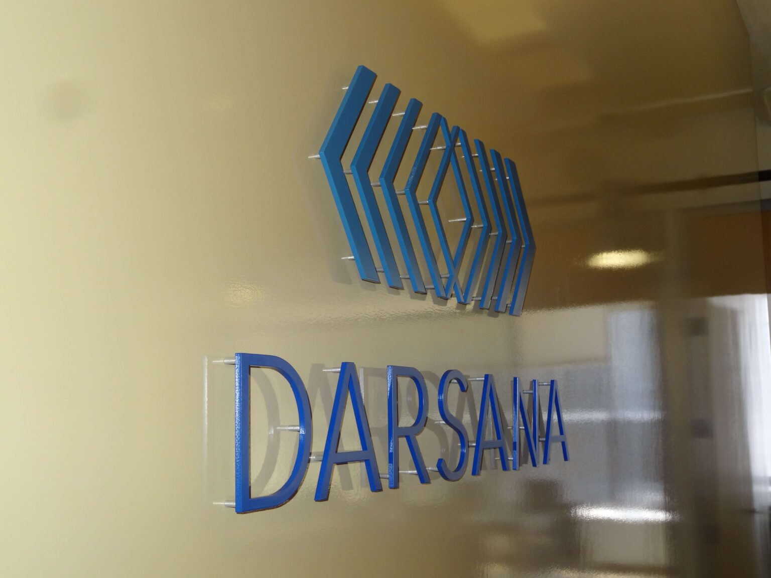 3D Dimensional Letter Signs and Logo Graphics Installation Specialists ...