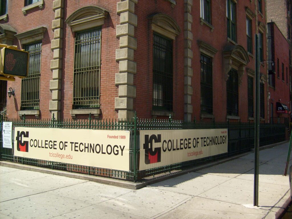 School & University Signage & Installation – Gogi Visuals